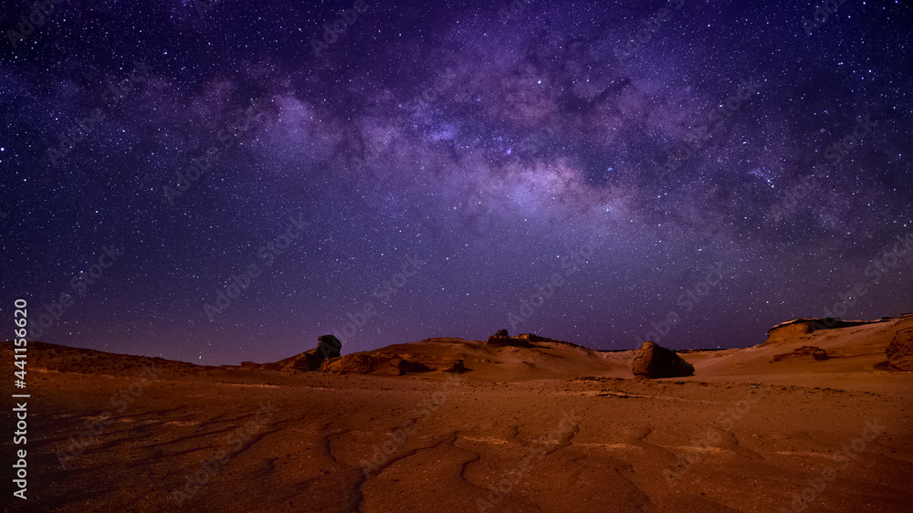 Monitoring the arm of the Tababa galaxy in the Fayoum desert in the ...
