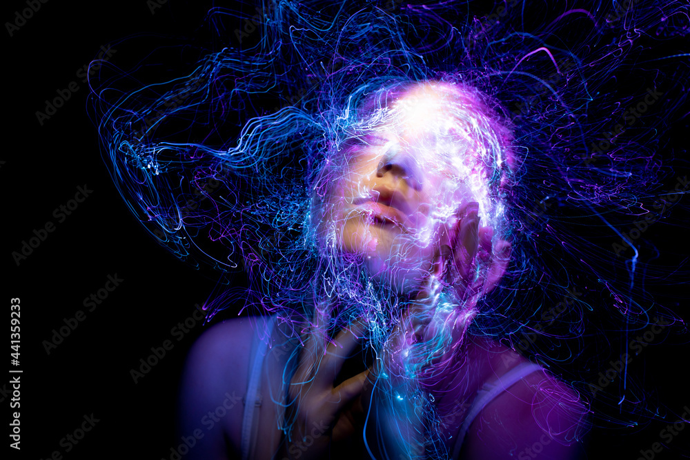lightpainting portrait, new art direction, long exposure photo without ...
