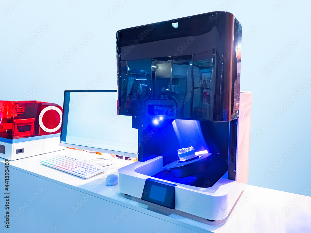 3D scanner of a denture in a dental laboratory. Apparatus for creating ...