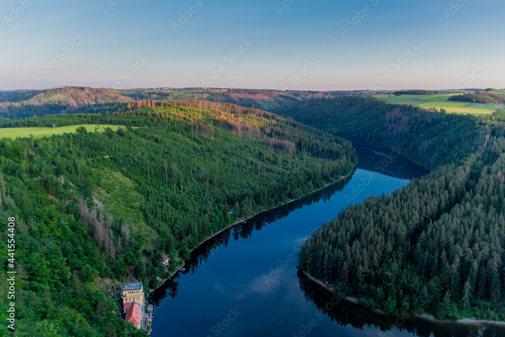 Sommerlicher Tag rund um das Saale-Tal am Hohenwarte-Stausee Stock ...