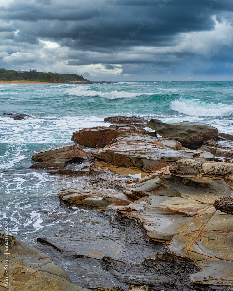 Foto de The beautiful village of Apollo Bay and it's beaches located at ...