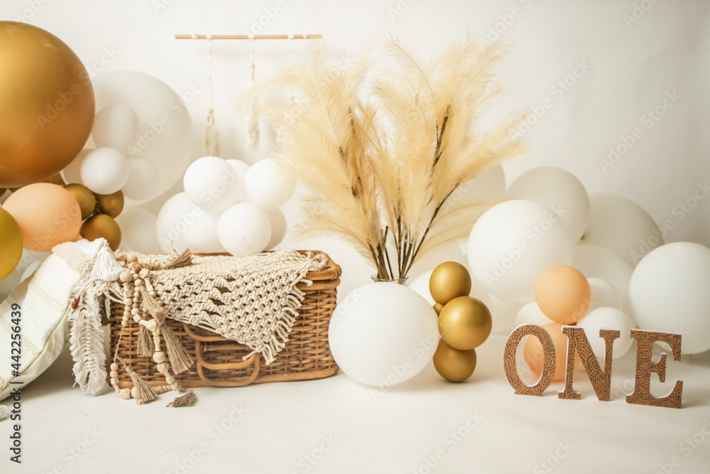 one year birthday studio setup with balloons and decorations Stock ...