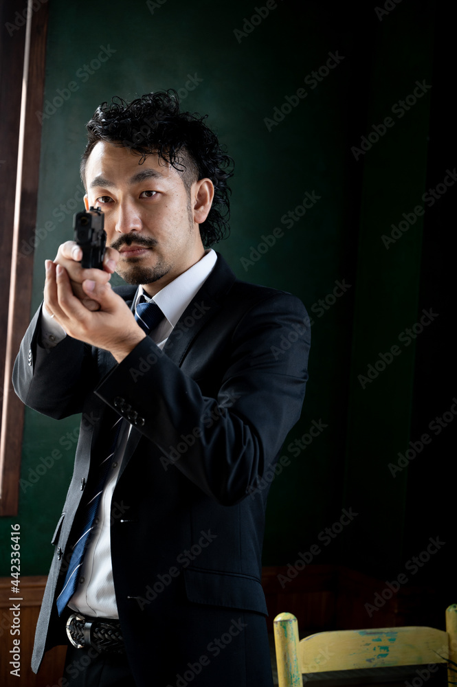 Cool detective and gun images that could be used as thumbnails for a ...