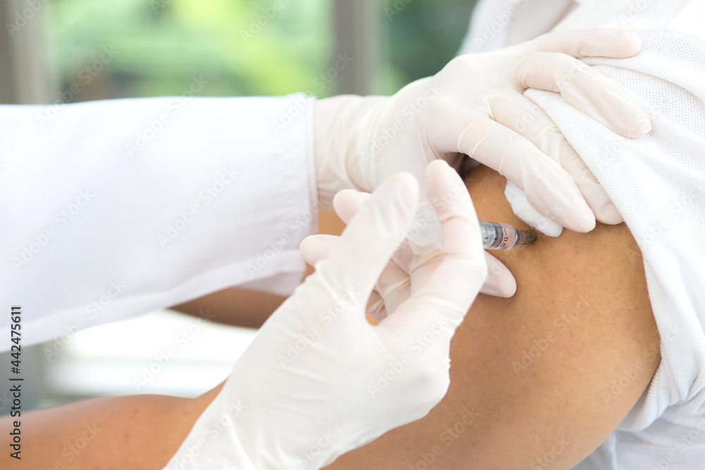 Medical personnel was vaccinated for COVID-19 to patient to protect ...