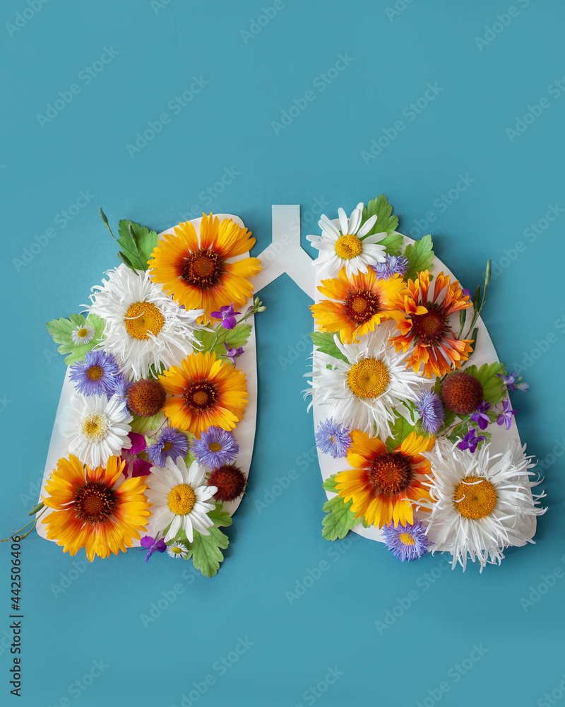 lungs with flowers and leaves on a blue background. world tuberculosis ...