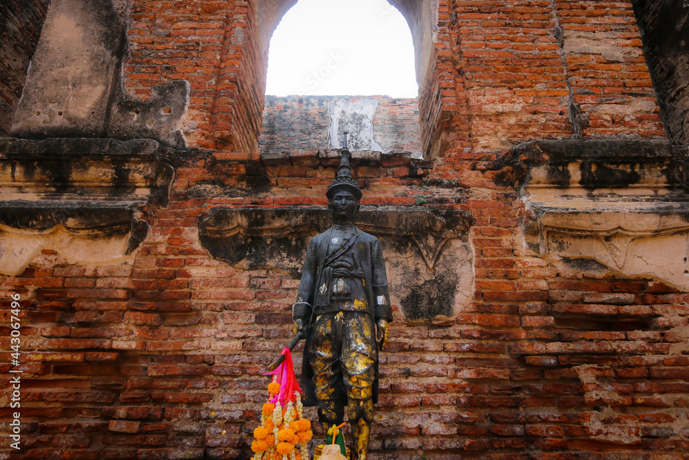 King Narai statue in King Narai's Palace (Phra Narai Ratchanivet) in ...