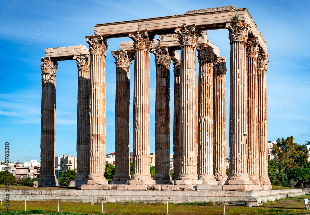 View of the Temple of Olympian Zeus aka the Olympieion or Columns of ...