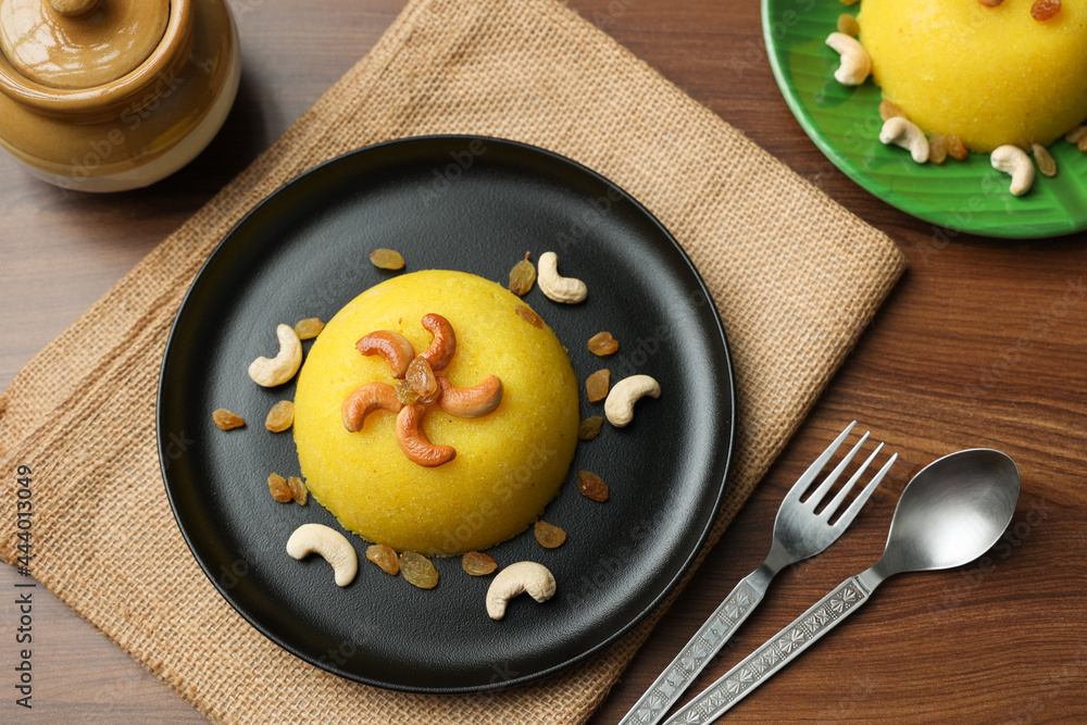 Rava kesari , Kesari bath , sheera or suji halwa Indian sweet food ...