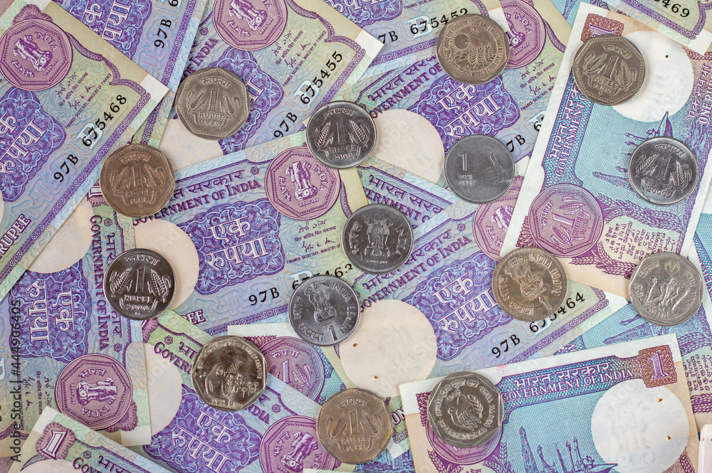 Indian Old vintage coin and paper note of One Rupee. old coin isolated ...