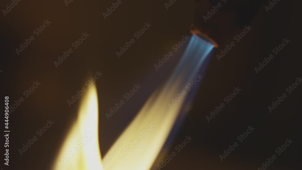 Heating of molds for metal casting of a blow torch . Silver or gold ...