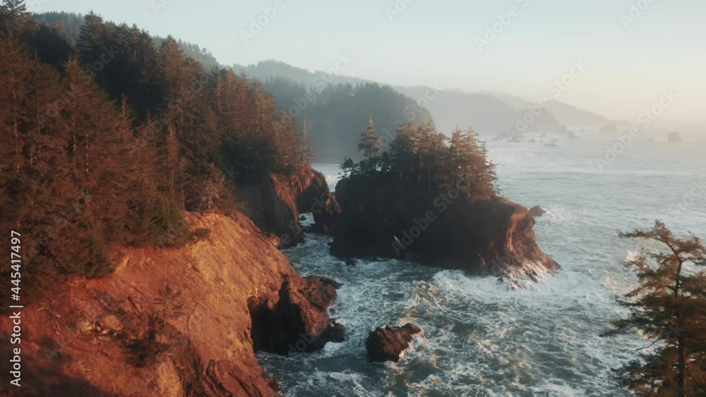 Travel adventure background, USA Oregon shore 4K, drone 4K sunset ...