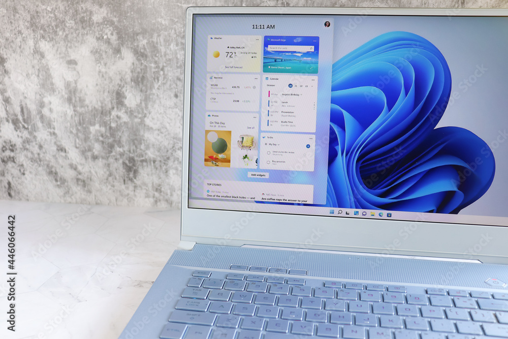New Microsoft Windows 11 on computer screen : Chiang Mai, Thailand July ...