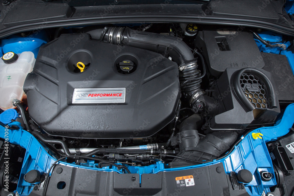 Ford Focus RS has WRC-like performance for the road. You can adjust its ...