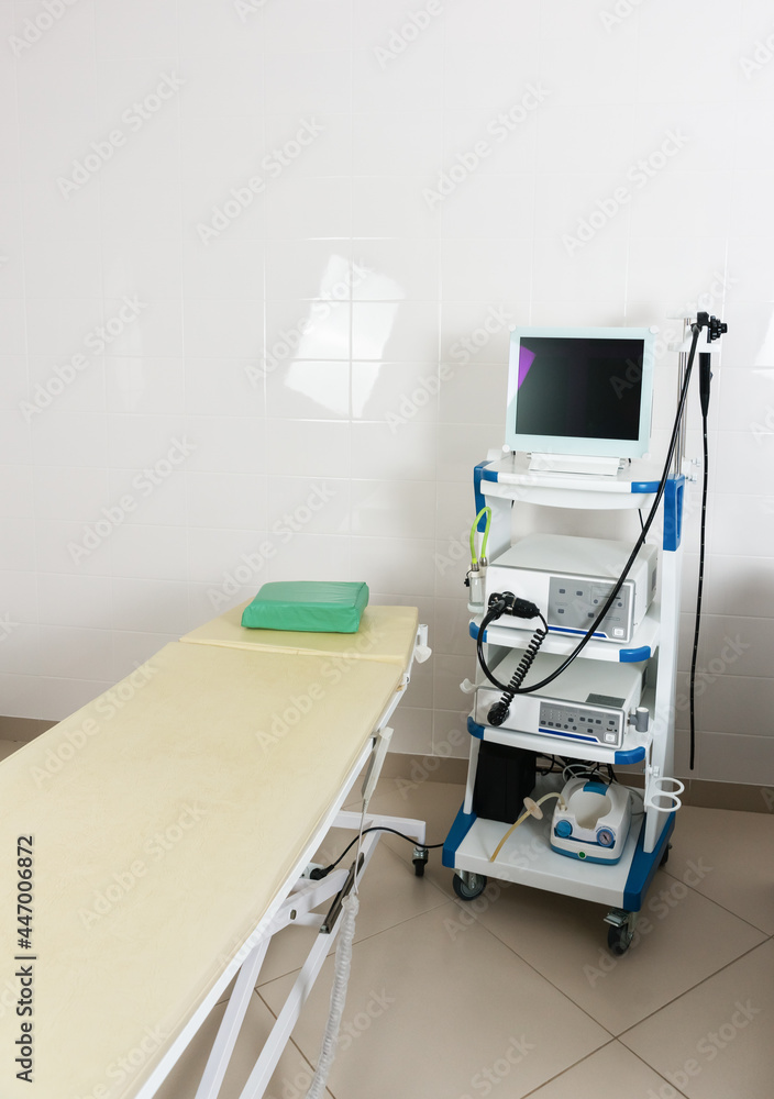 Foto de Medical equipment for video gastroscopy in the room. A patients ...
