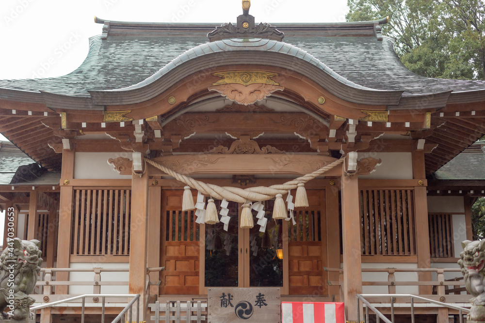 architecture of main shrine of shitotomaekawa jinja in kanagawa pref ...