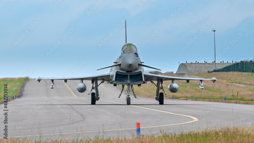 Poster RAF Eurofighter Typhoon take off head on – Wall Art | UkPosters