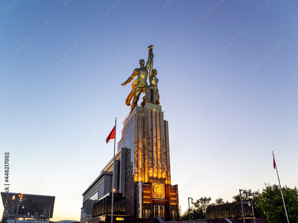 Famous soviet monument Rabochiy i Kolkhoznitsa ( Worker and Kolkhoz ...