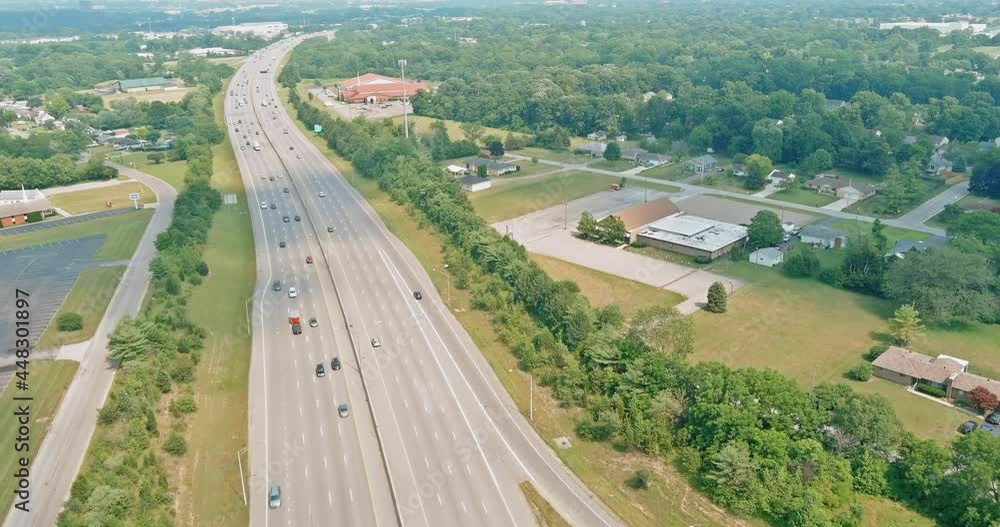 Highway US interstate 70 through the Scioto Woods, Columbus, Ohio USA ...