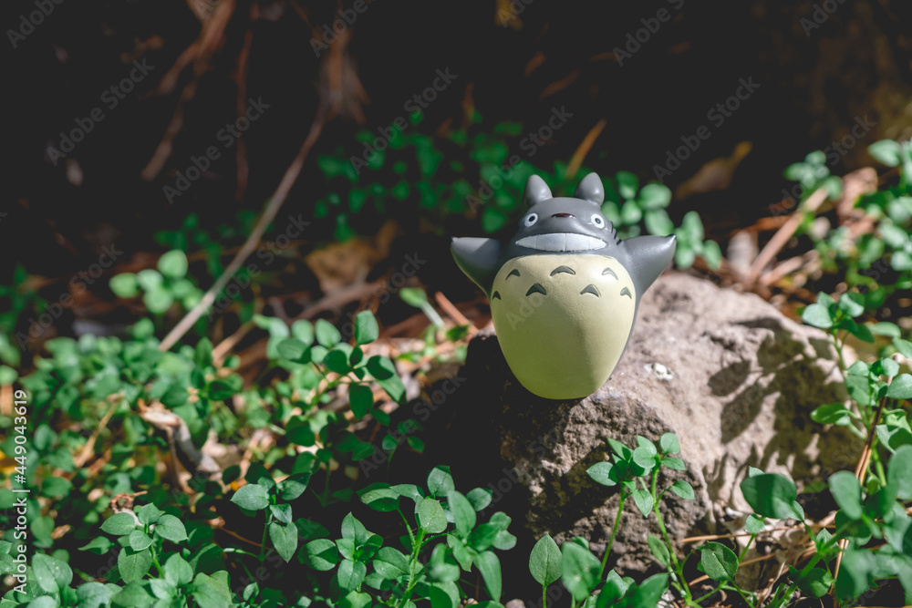 Little Totoro Leaf