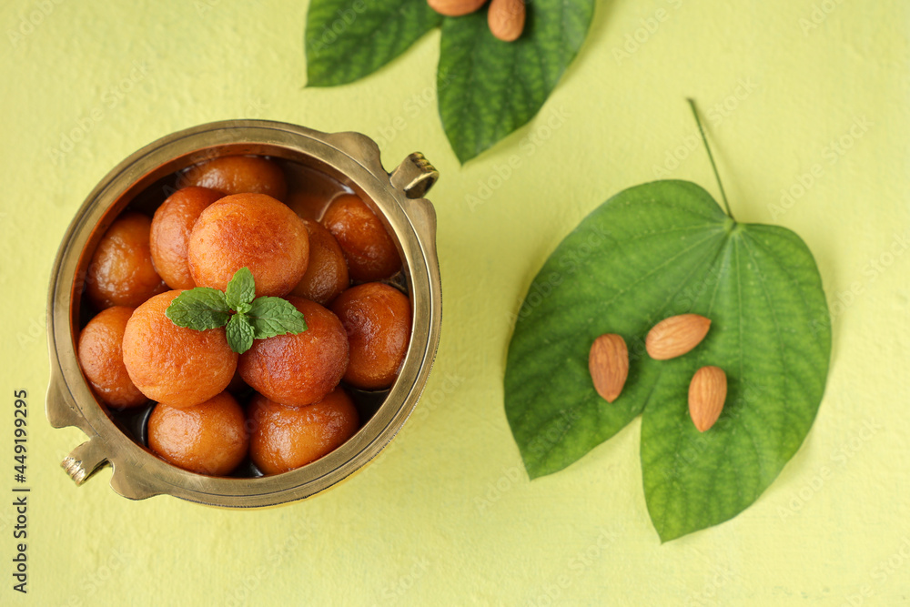 Gulab jamun , gulaab jamun golden bowl Indian sweets food, Diwali ...