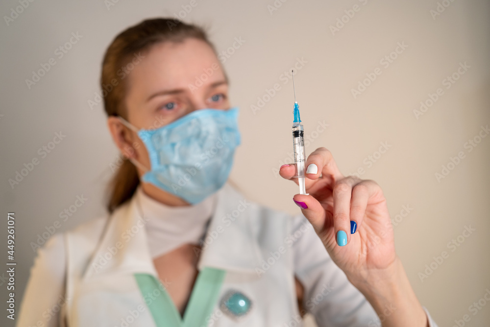 The doctor is going to give the vaccine to the patient. Reliable ...