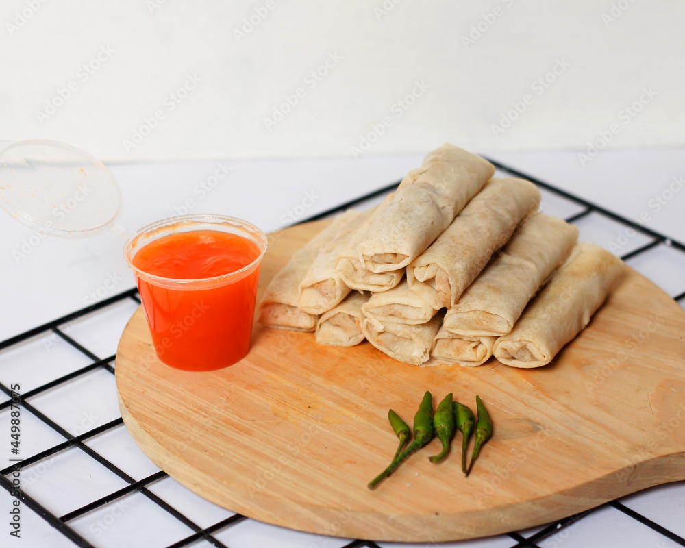 Lumpia is a typical Semarang cake. The spring roll cake is not fried ...