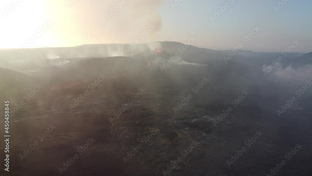 Incredible aerial of the dramatic volcanic eruption of the ...