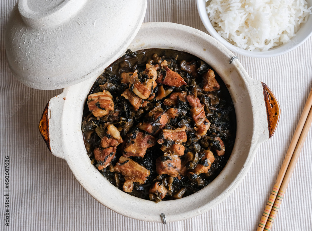 Fotka „Delicious homemade meal. Stew Mui Choy aka Preserved Vegetable ...