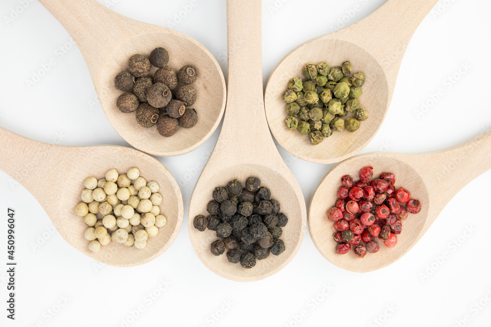 Cinco clases o tipos de pimienta Stock Photo | Adobe Stock