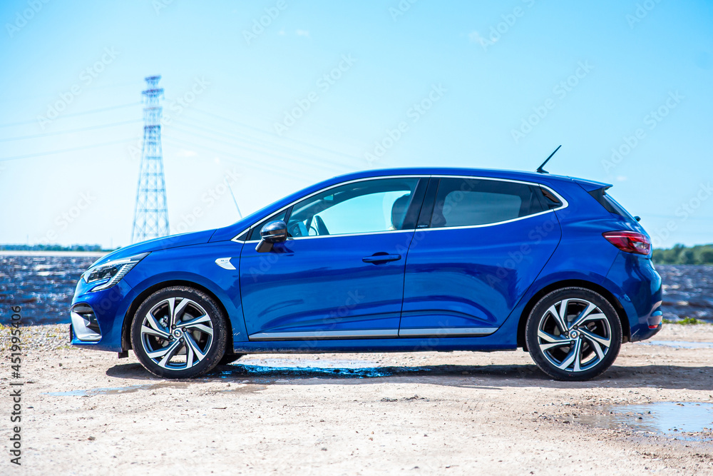 Foto de Renault Clio is a supermini car (B-segment), produced by the ...