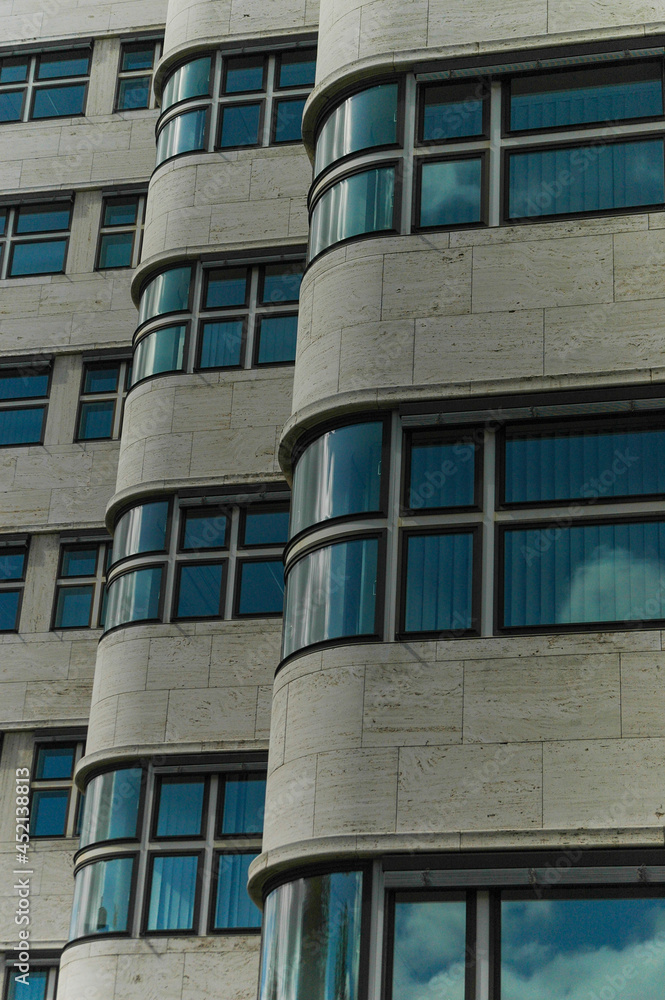 Shell Haus in Berlin, Germany - modern bauhaus inspired building ...