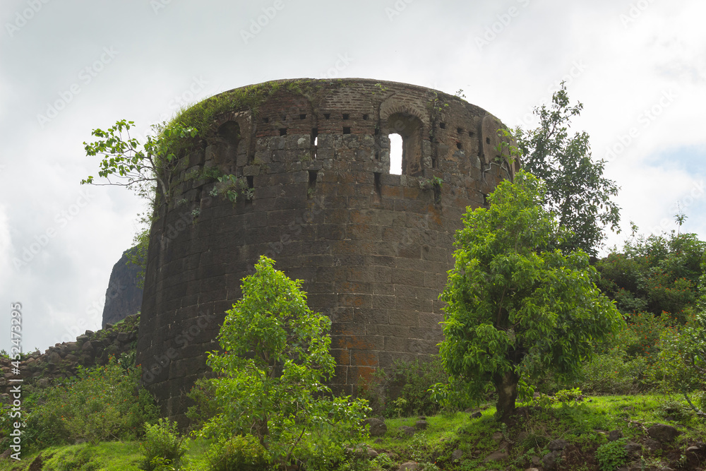 Protection wall of Dhodap fort in ruins, Nashik, Maharashtra, India ...