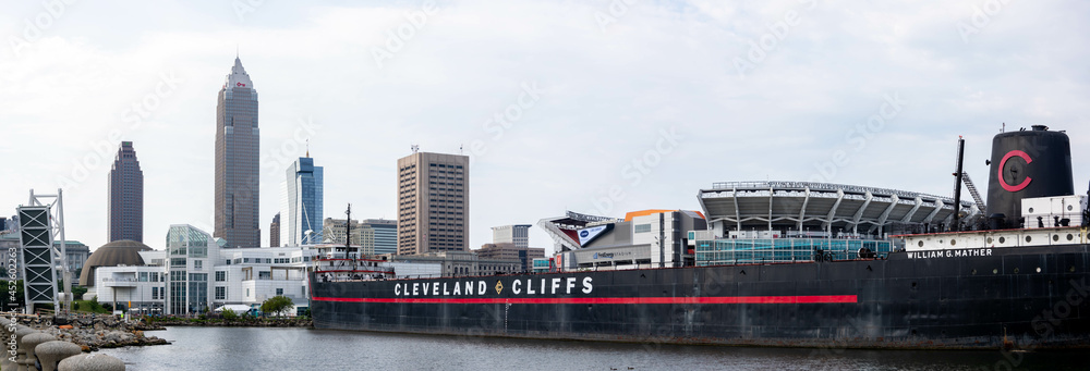 Cleveland Ohio waterfront skyline Stock Photo | Adobe Stock
