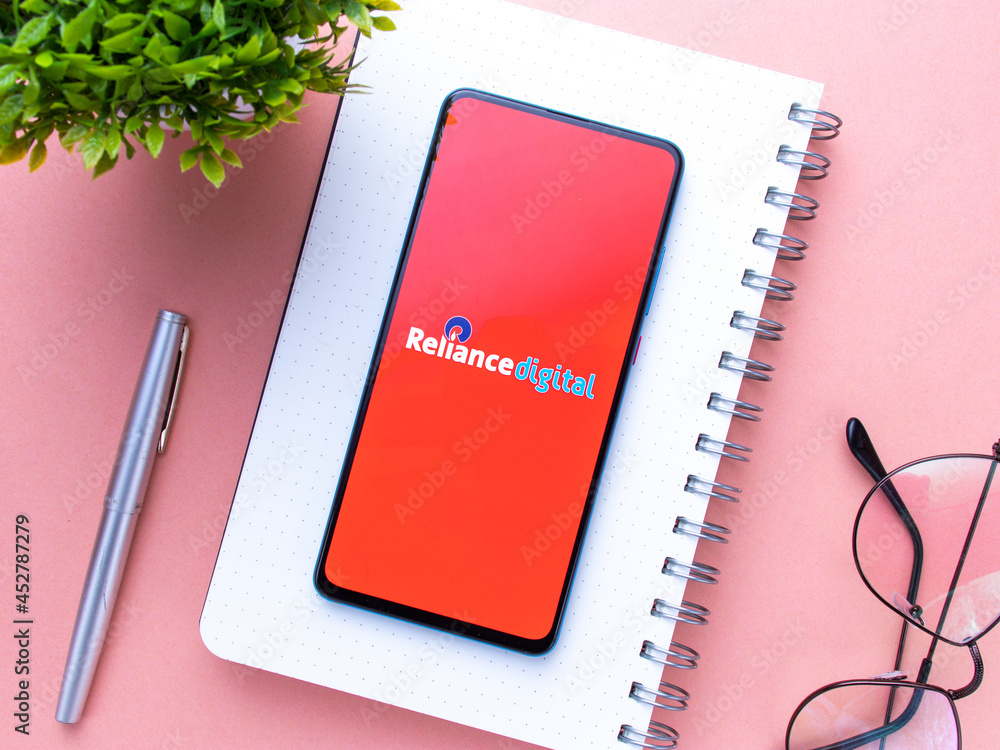 Reliance Mobile Store Logo