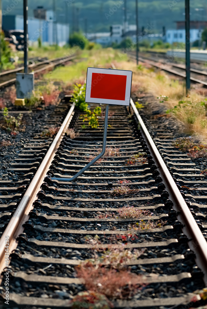 Gleis Sperrung Halt Tafel Schutztafel Strecke Verbot Eisenbahn Schienen ...