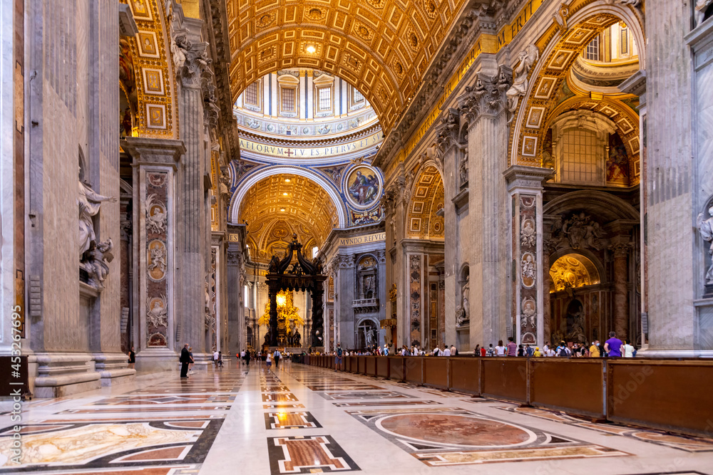 Inside the St Peter's basilica in the city of Vatican Stock Photo ...