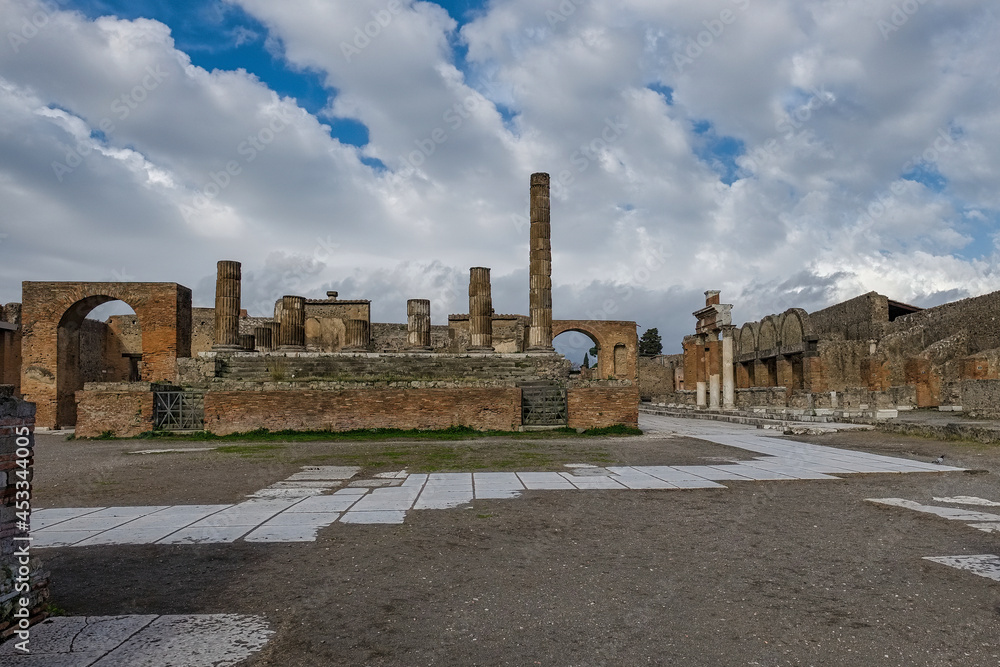 Foto de Pompeii Naples Italy, together with Herculaneum and many nearby ...