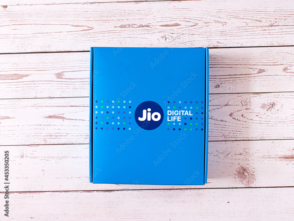 Assam, india - April 28, 2020 : Jio fibre/tv set top box 4k. Stock ...