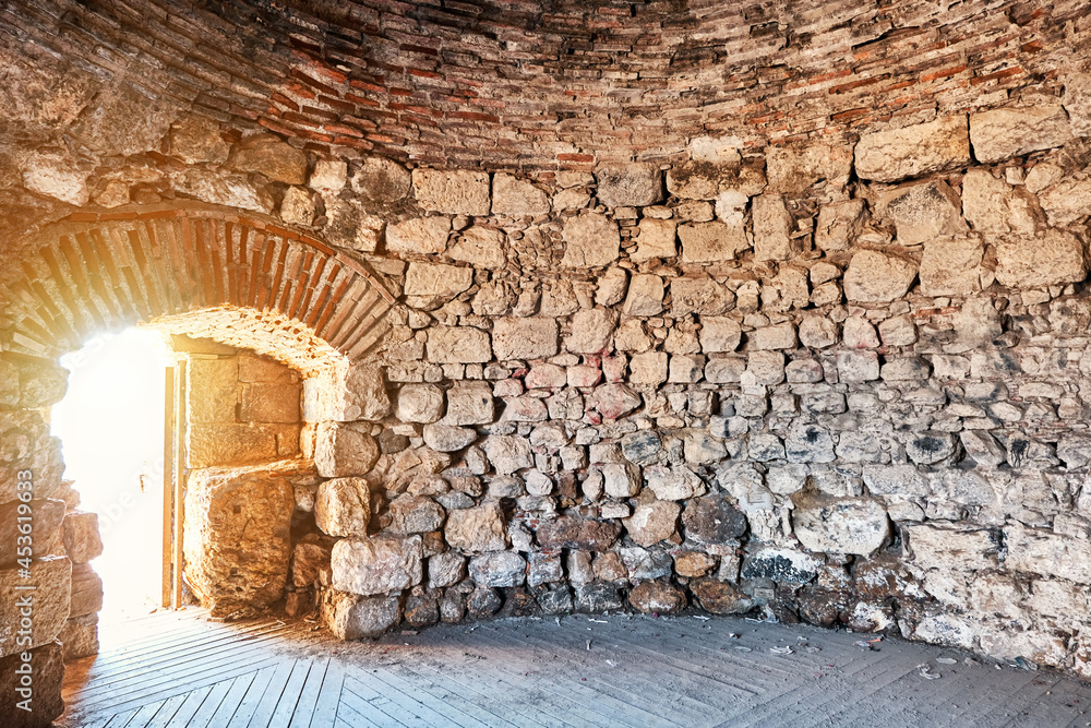 Battlement Architecture