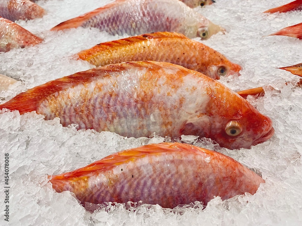 Foto de Tilapia is a popular freshwater fish that can be eaten in many ...