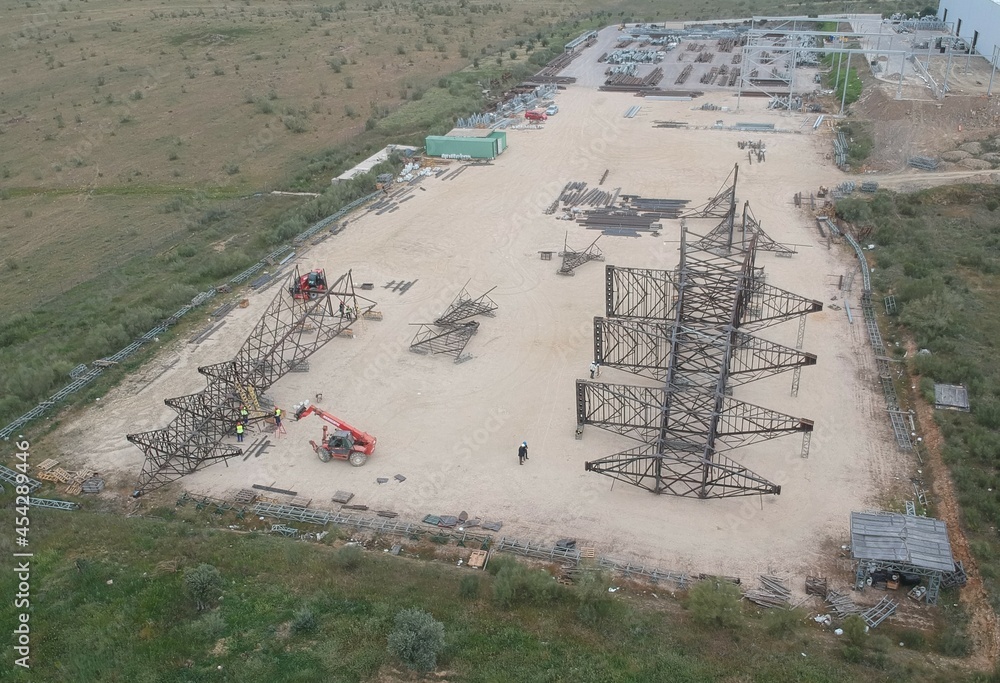 Prototipos de torres eléctricas de alta tensión para líneas de ...