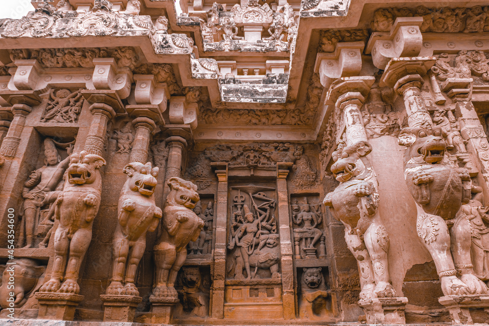Beautiful Pallava architecture and exclusive sculptures at The ...