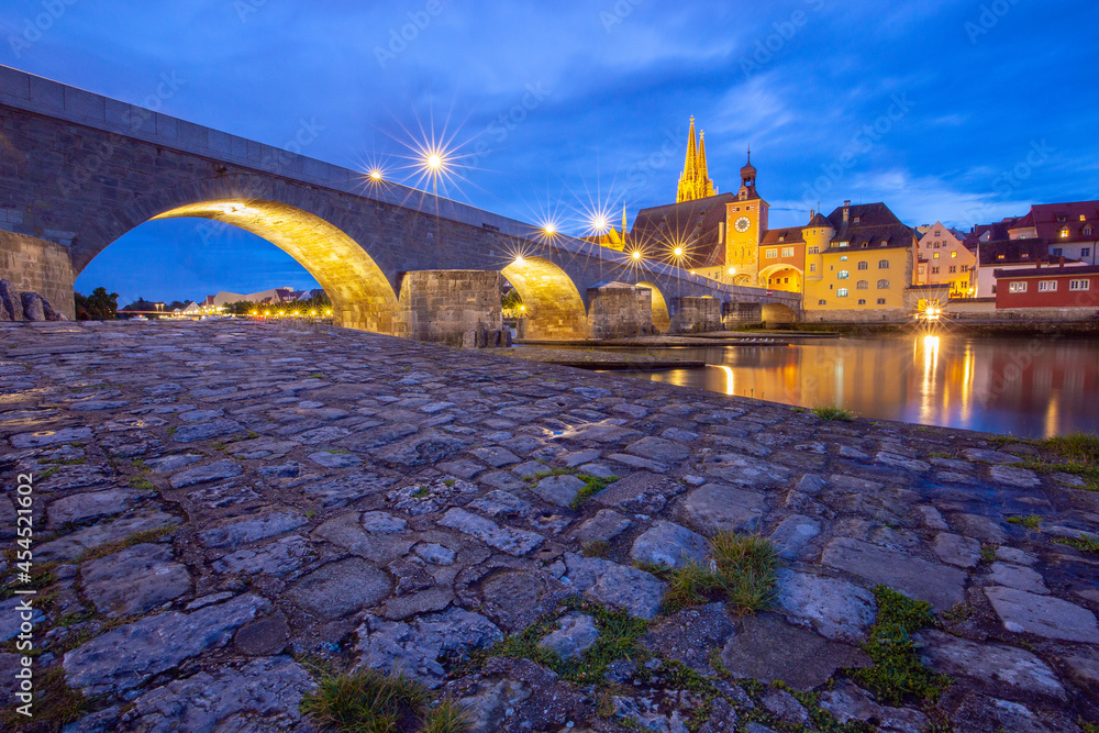 Stonebridge At Night