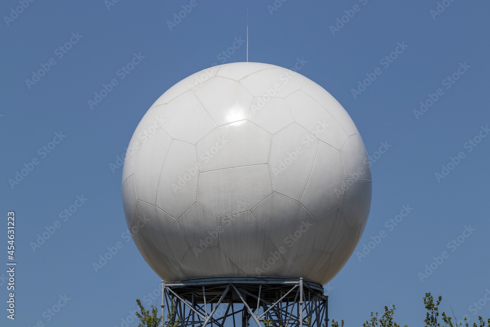 Foto de National Weather Service Doppler Radar. Doppler radar sends ...