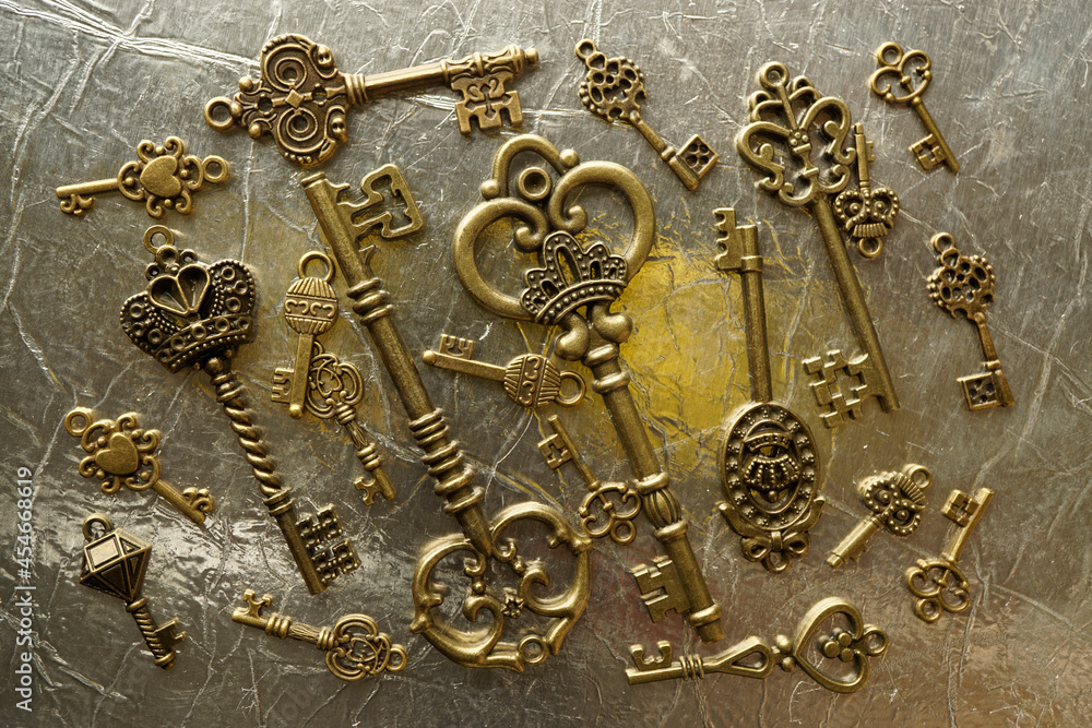 Bronze keys handmade ornamental keys shapes for clocks and treasure ...