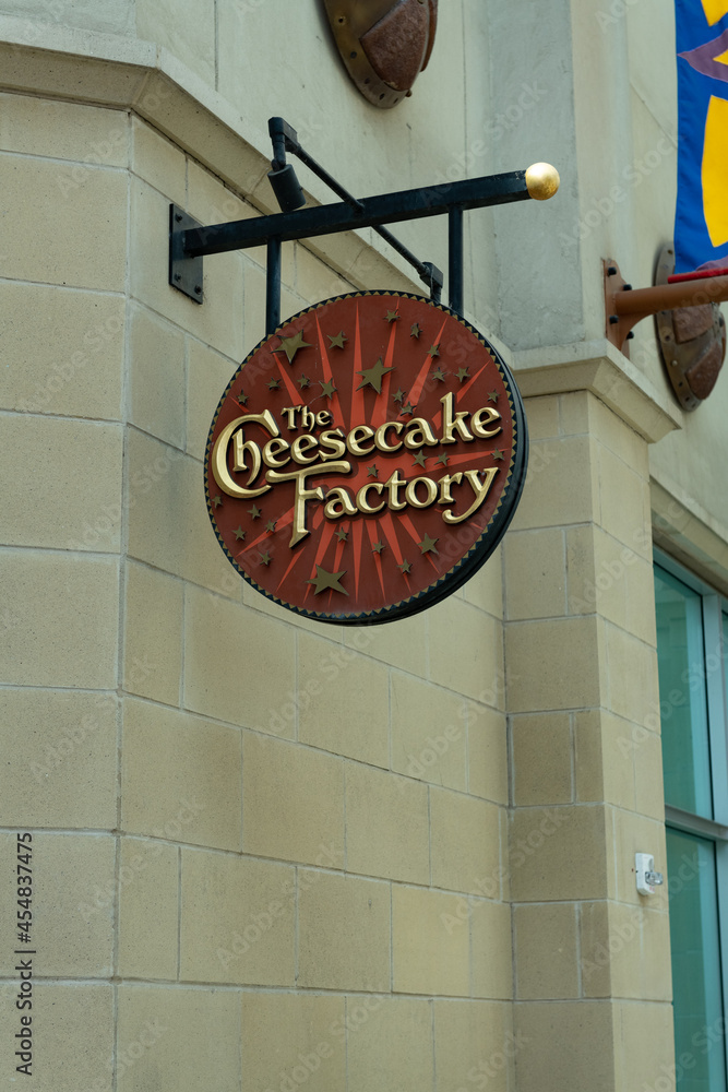 The Cheesecake Factory restaurant building exterior signs in the ...