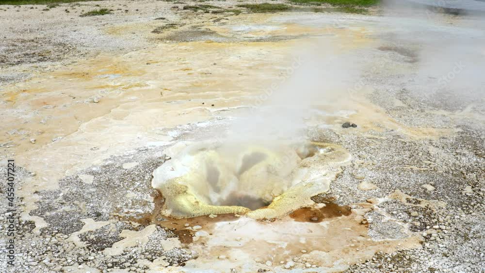 Vidéo Stock Steam rising up from small crater after high temperature ...