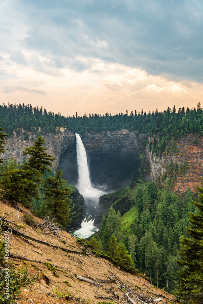 Beautiful scenery of Helmcken Falls Wells Gray Provincial Park under ...