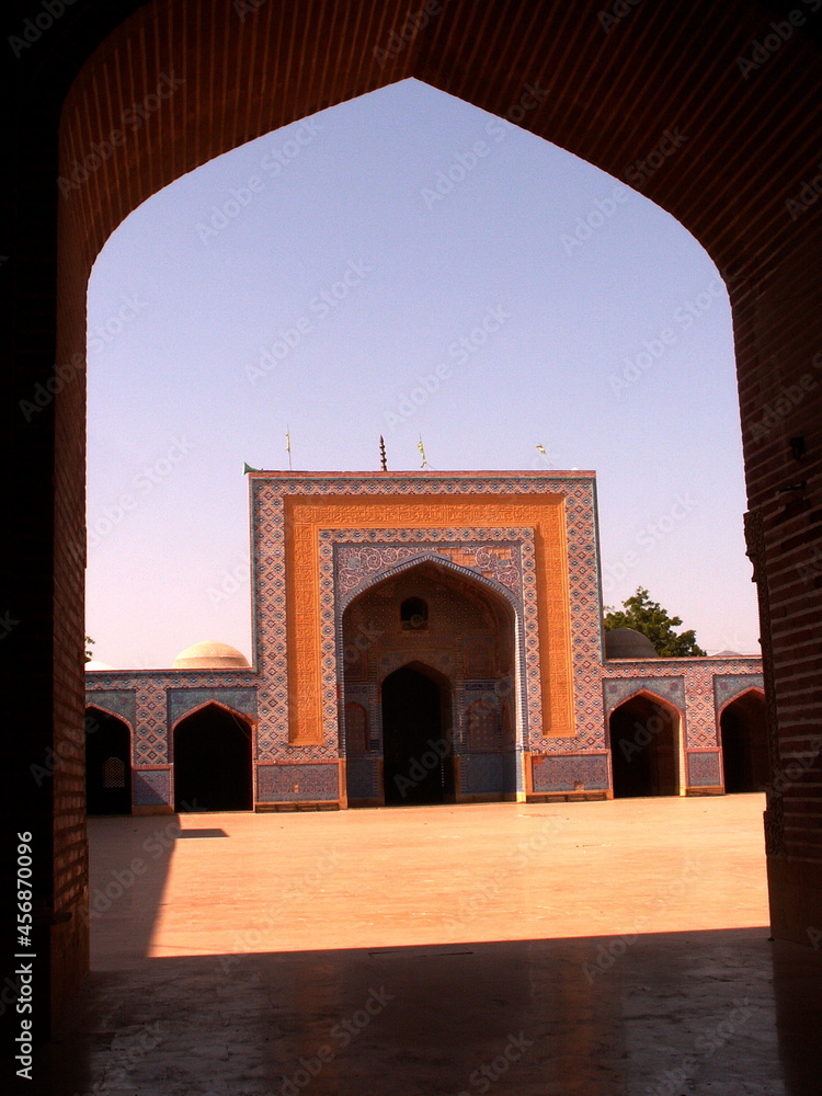 The Shah Jahan Mosque, also known as the Jamia Masjid of Thatta, is a ...