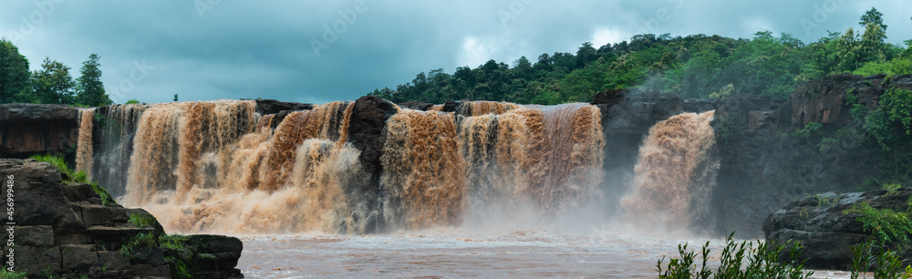 Exotic Gira waterfall and lake panorama landscape of Waghai, Saputara ...